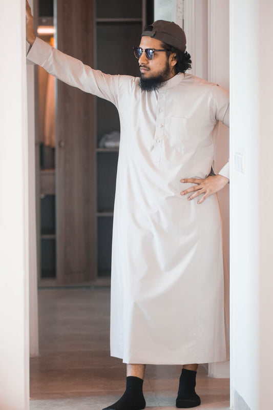 Emirates Thobe – SOLDIERS